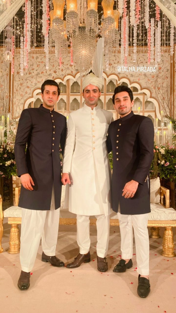 Momin Saqib Sister's Star-Studded Wedding | Reviewit.pk