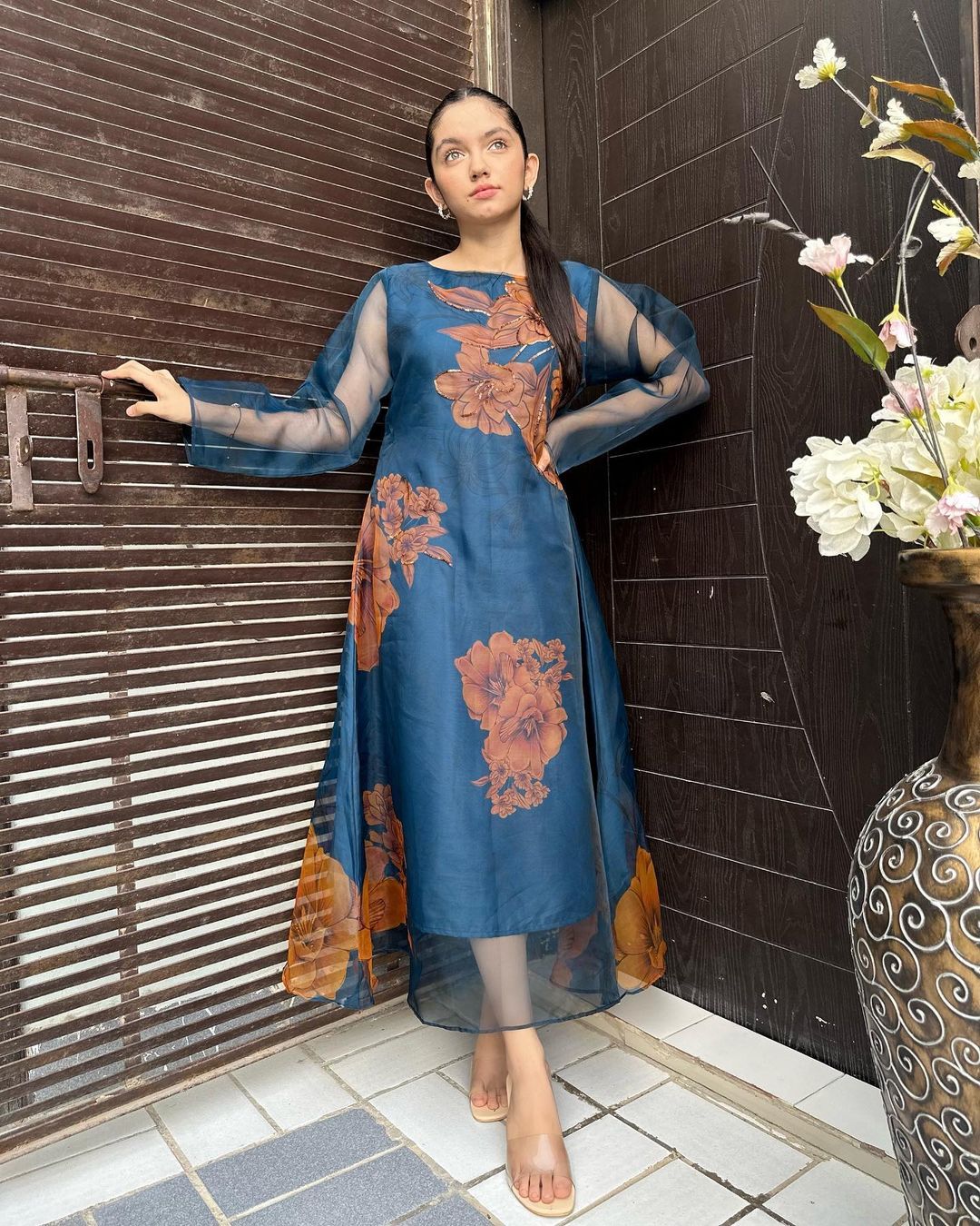 Enchanting New Pictures Of Cute Aina Asif | Reviewit.pk