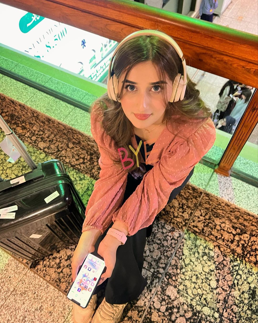 Pictures from Alishba Anjum's Birthday & Travelling | Reviewit.pk