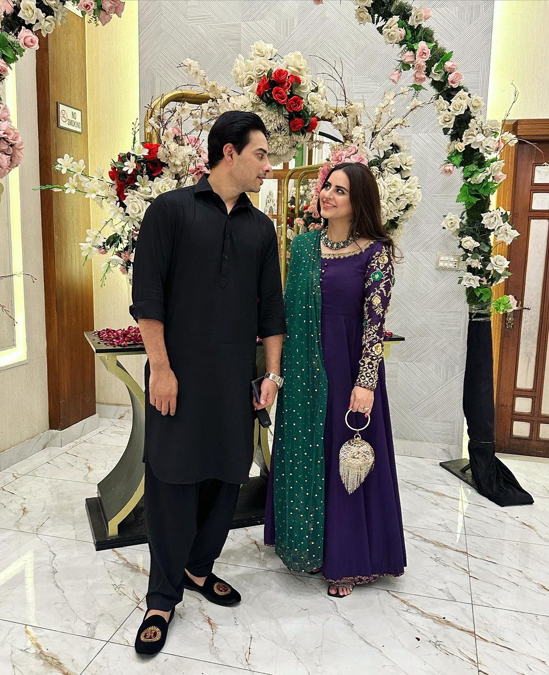 Fatima Effendi Shares New Adorable Clicks With Husband | Reviewit.pk