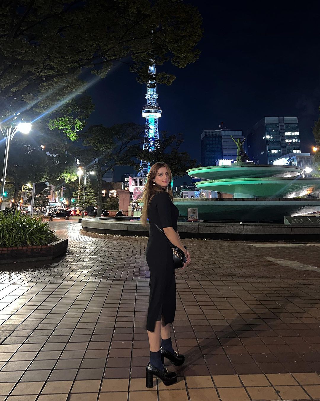 Jannat Mirza s Hiking Pictures From Japan Reviewit pk