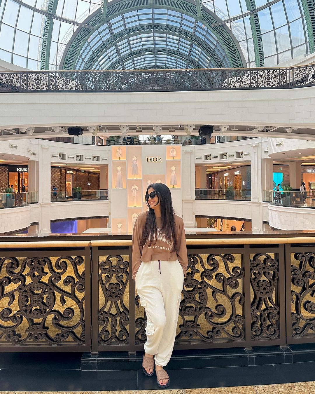 Baylagaam Fame Laiba Khan Adorable Pictures From Dubai | Reviewit.pk