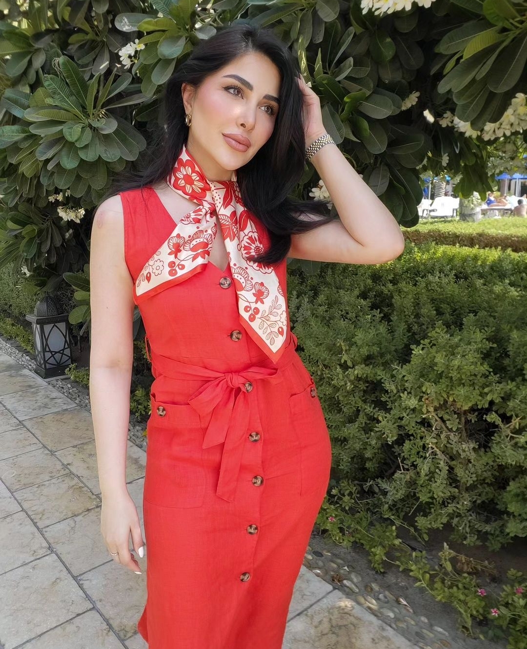 Stunning Sabeeka Imam's New Clicks In Western Attire | Reviewit.pk