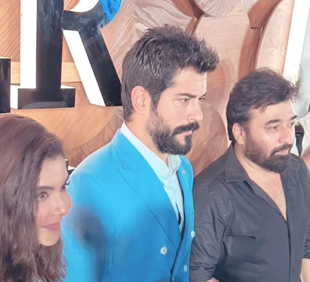 Yasir Hussain About Pakistani Actors' Craziness For Turkish Actor | Reviewit.pk