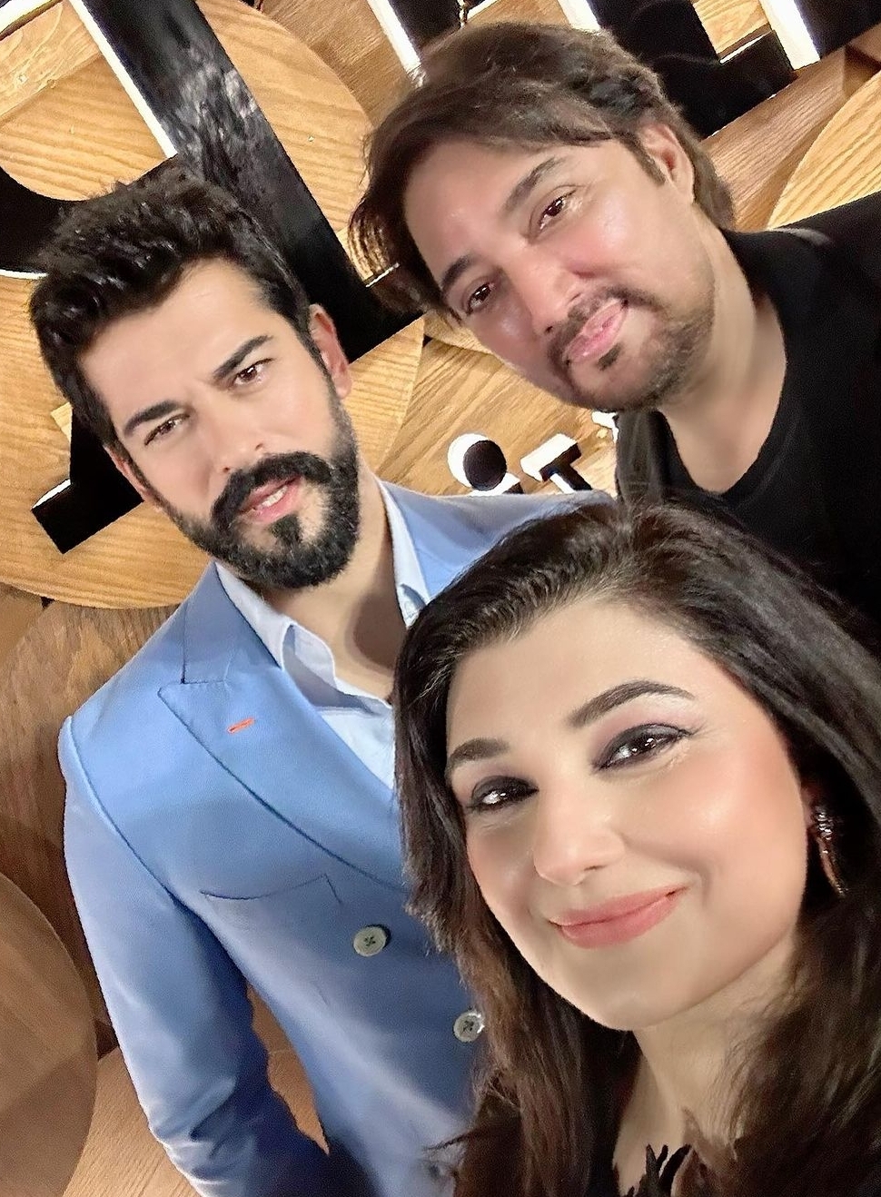 Yasir Hussain About Pakistani Actors' Craziness For Turkish Actor ...