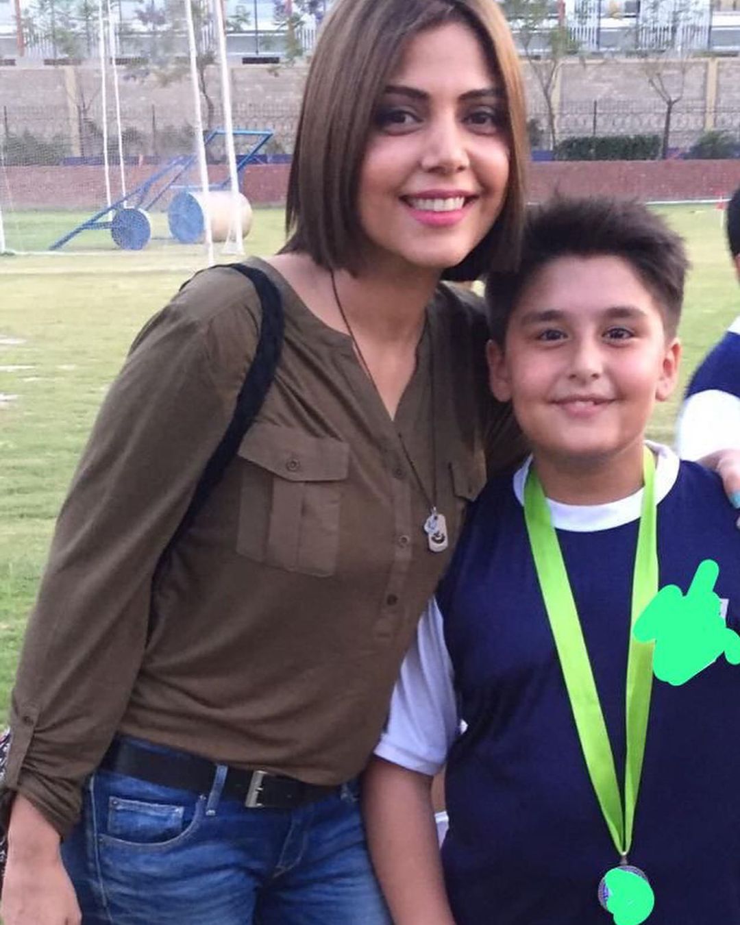 Hadiqa Kiani's Son Turns 18- Shares Beautiful Clicks | Reviewit.pk