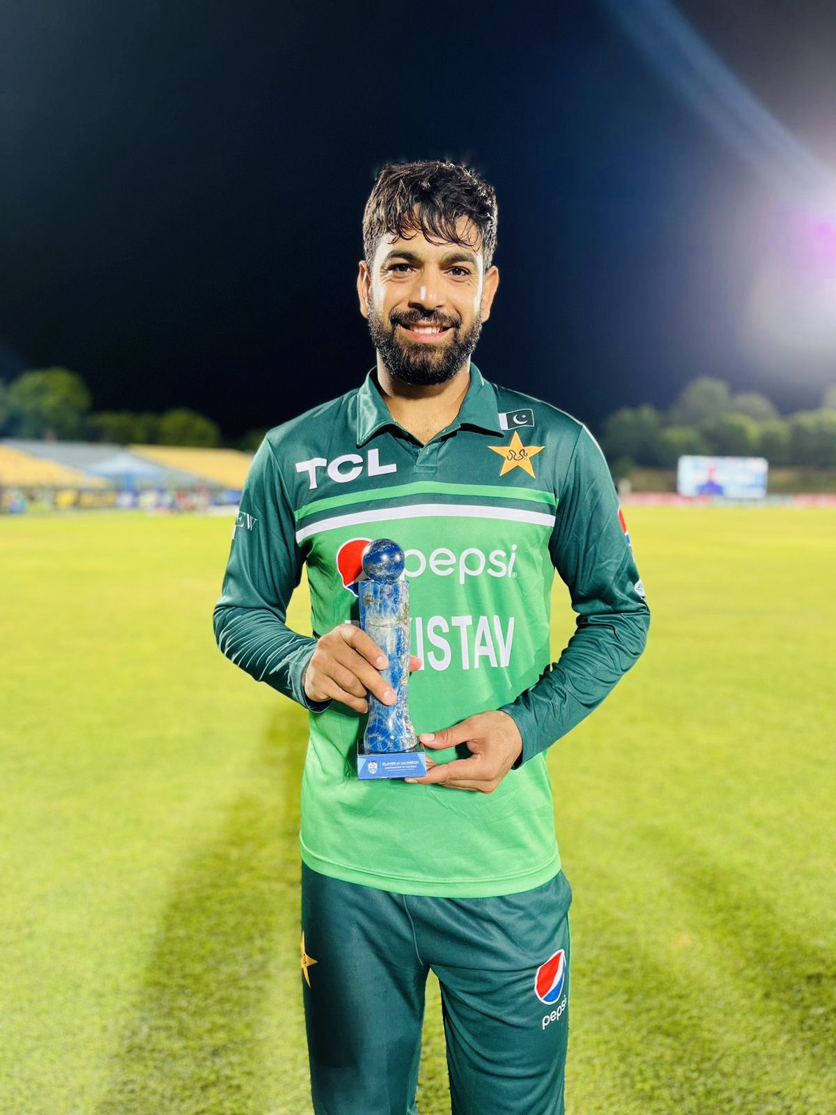 Haris Rauf's Financial Struggles Before Stardom | Reviewit.pk