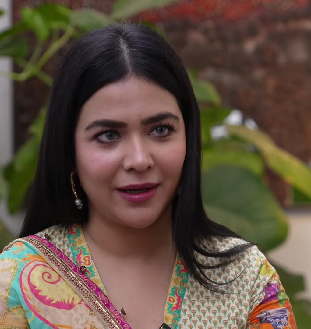 Humaima Malick Reveals Unknown Facts About Jindo | Reviewit.pk