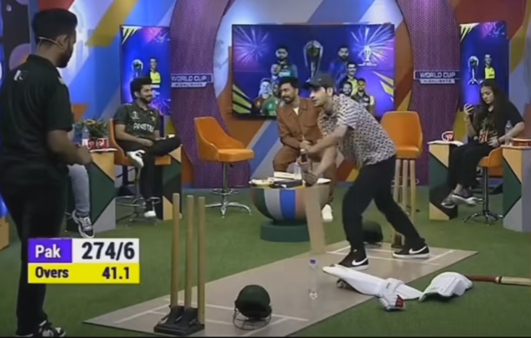 Heavy Criticism on Maaz Safder For Teaching Cricket To Pakistan Team ...