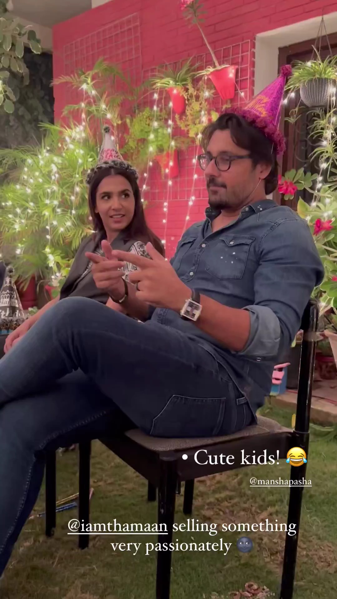 Mansha Pasha Celebrates Birthday With Husband And Friends | Reviewit.pk