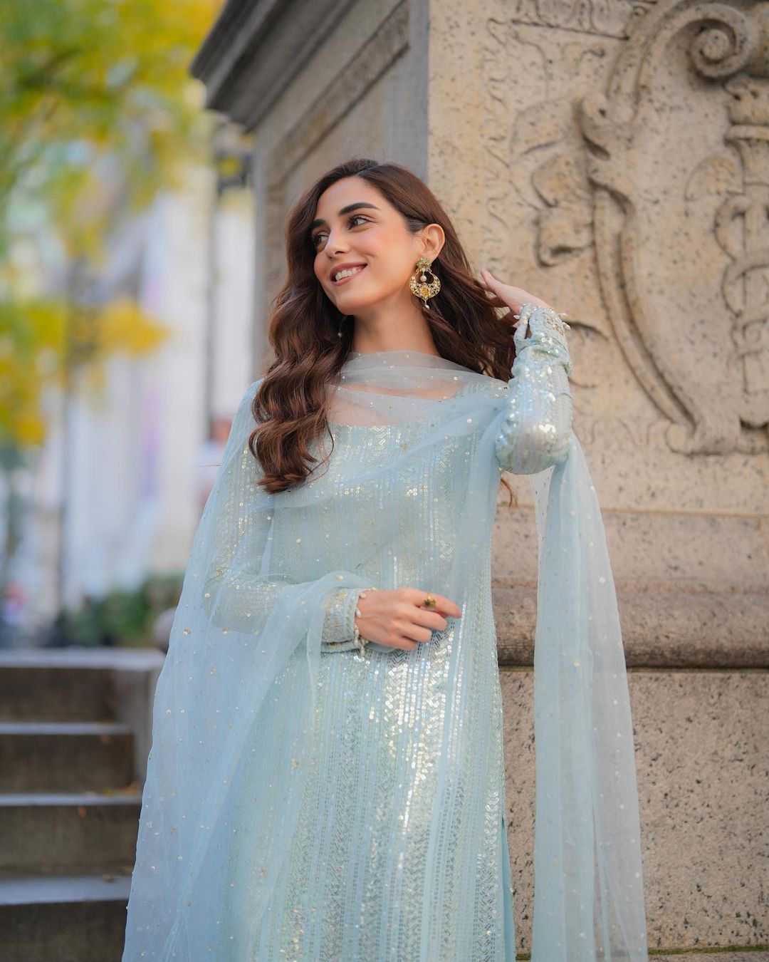 Maya Ali's Stunning Photoshoot From USA in Eastern Wear | Reviewit.pk