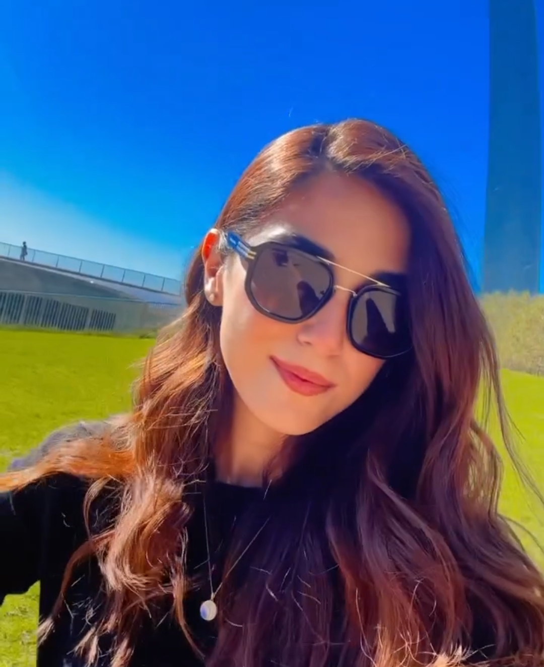 Cute Maya Ali's Gorgeous Clicks From USA | Reviewit.pk