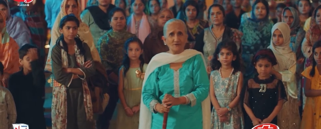 Razia Last Episode - Fans Praise Impressive Ending | Reviewit.pk