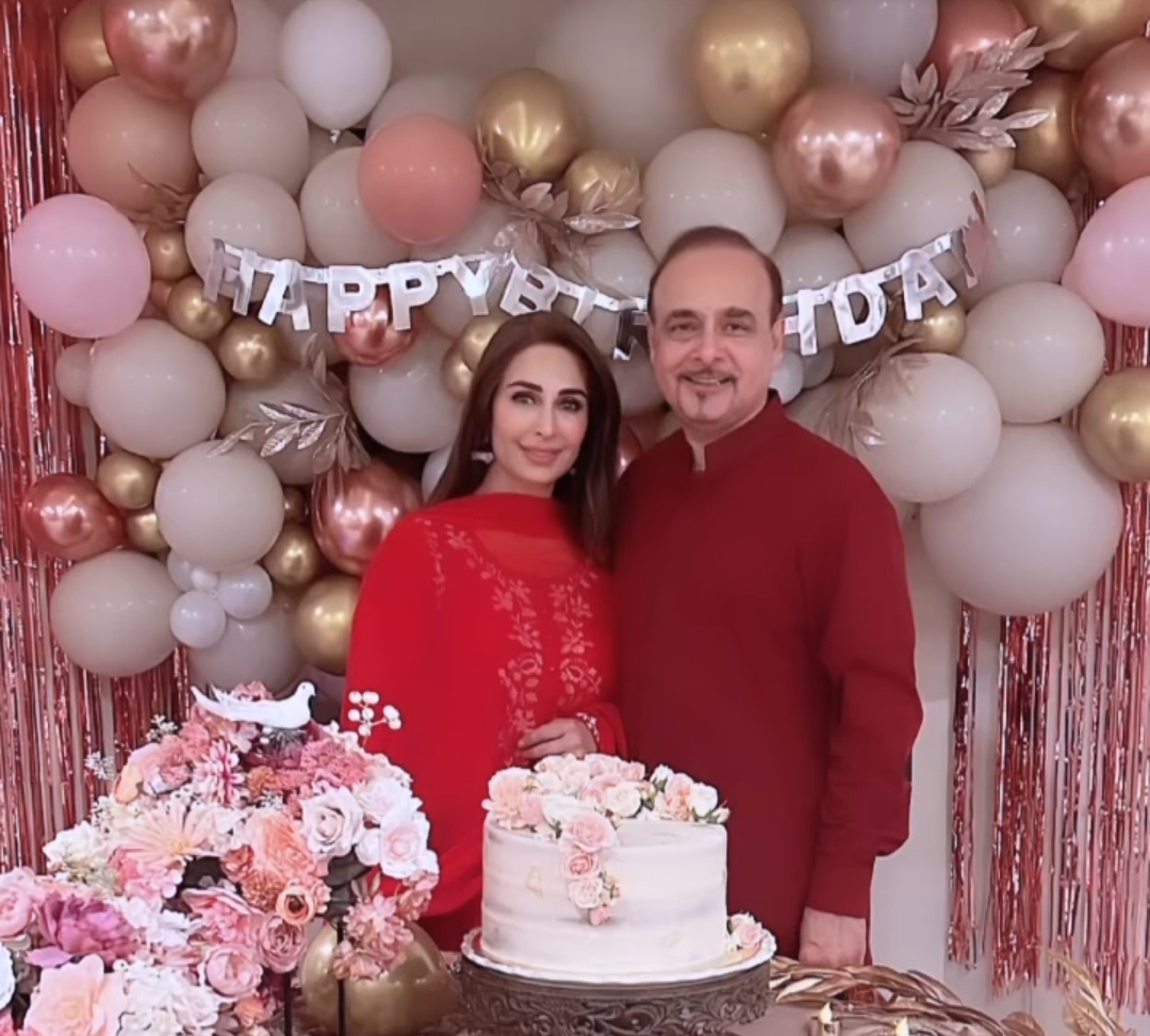 Reema Khan's Husband Celebrated Her Birthday | Reviewit.pk