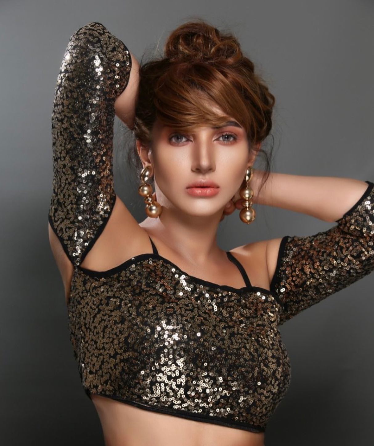 Sana Talks About Misplaced Priorities Of New Talent | Reviewit.pk