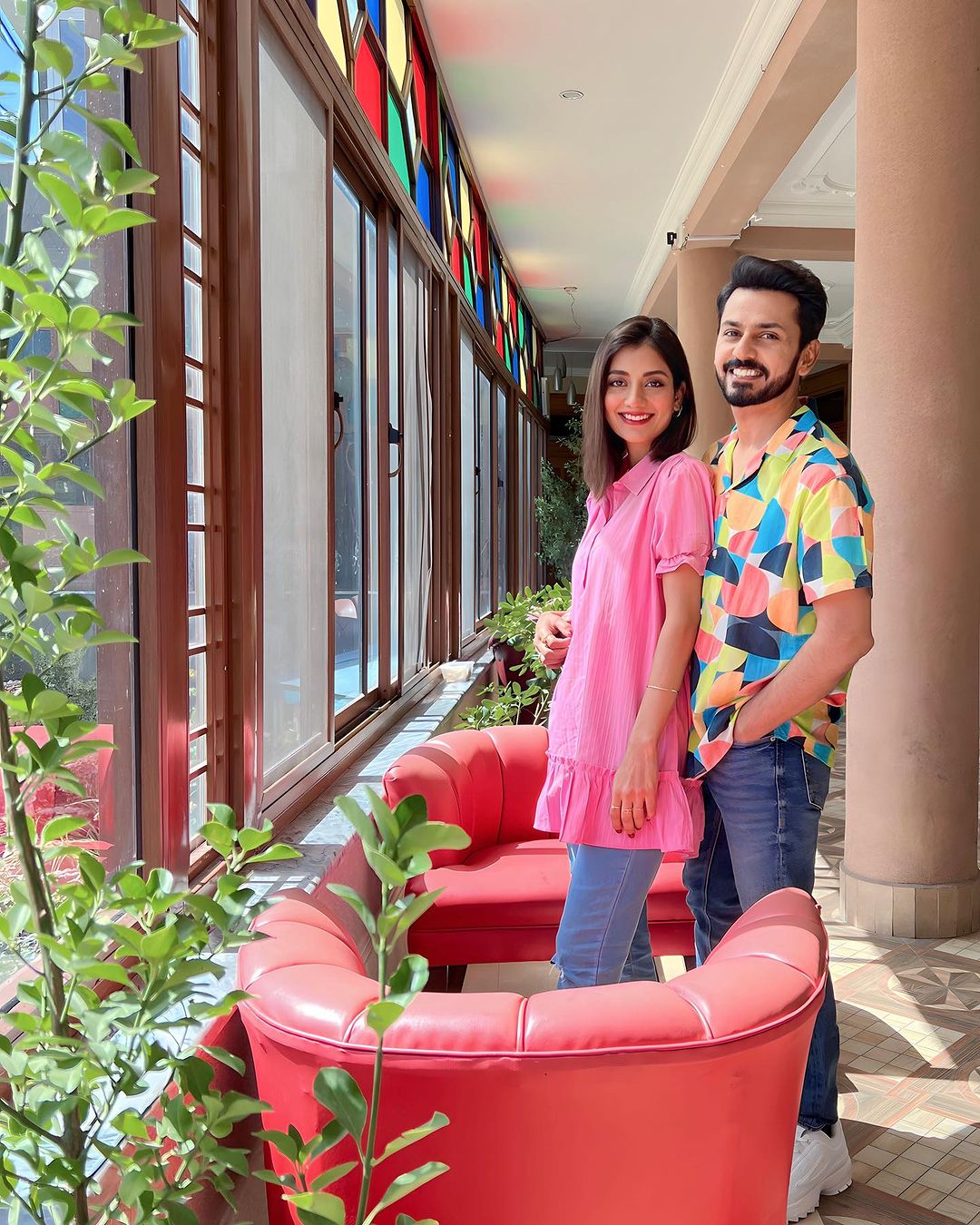 Bilal Qureshi's Beautiful Family Pictures | Reviewit.pk