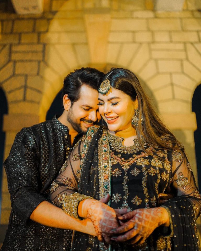 Warisha Khan And Azlan Shah's Beautiful Goud Bharayi Event | Reviewit.pk