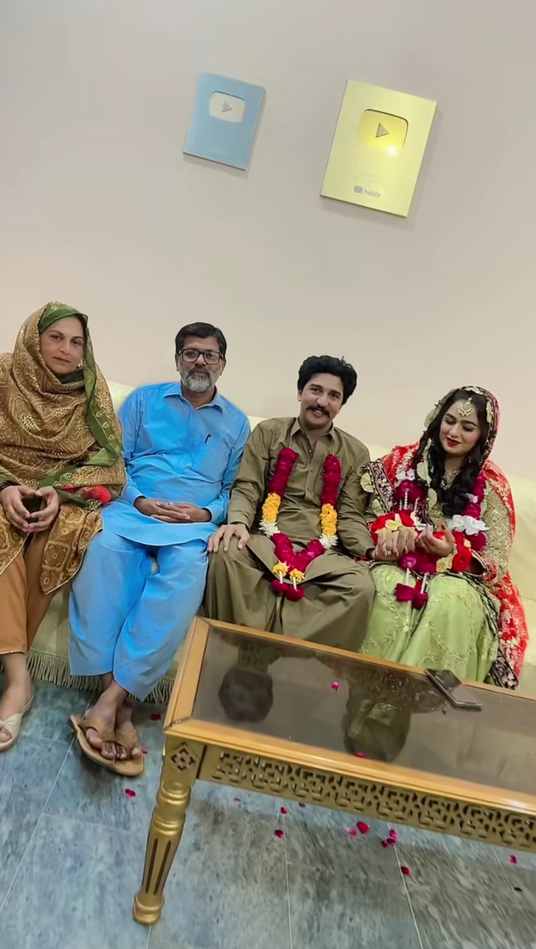 YouTuber Aliza Sehar Nikkah pictures viral on social media - THE ...