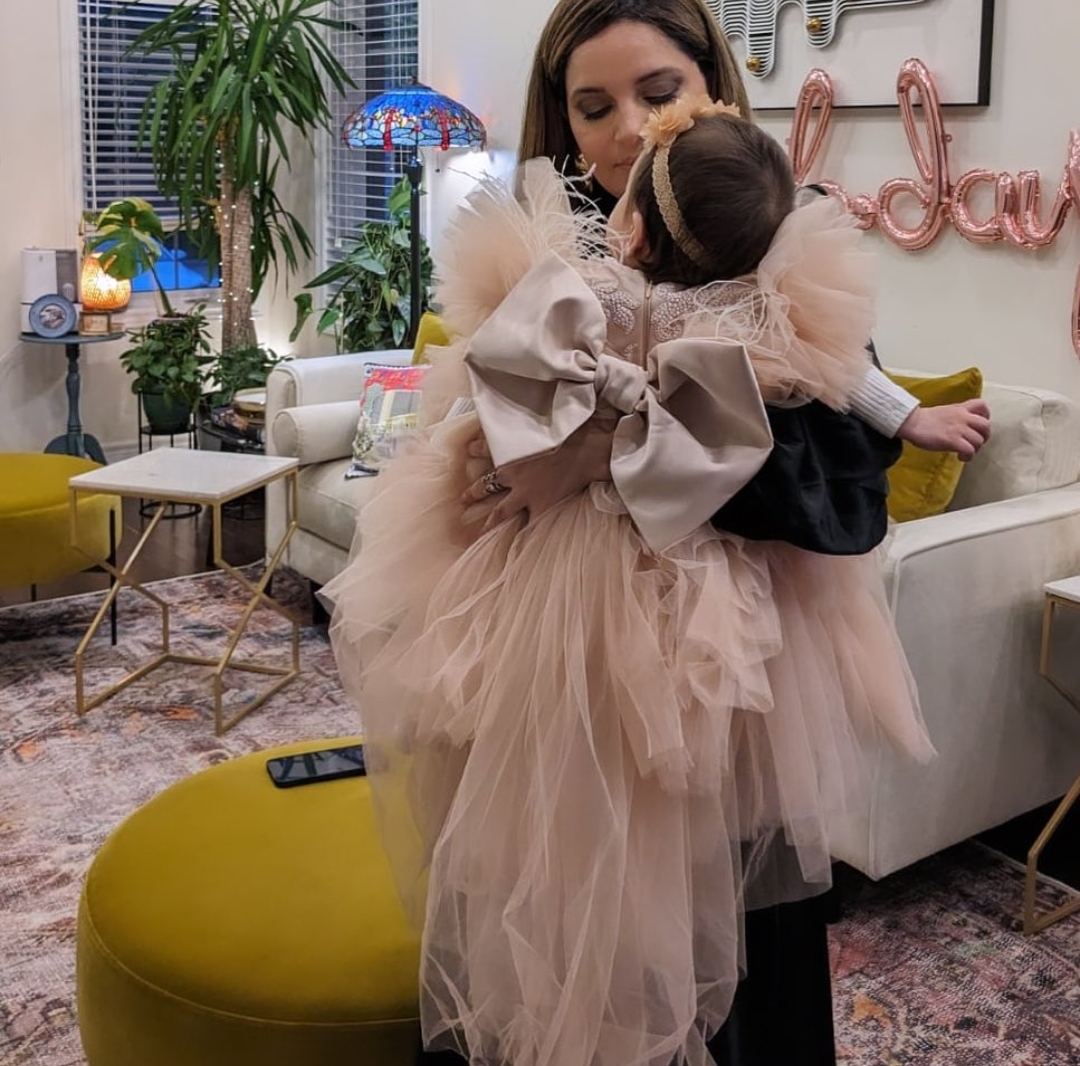 Armeena Rana Khan New Family Pictures | Reviewit.pk