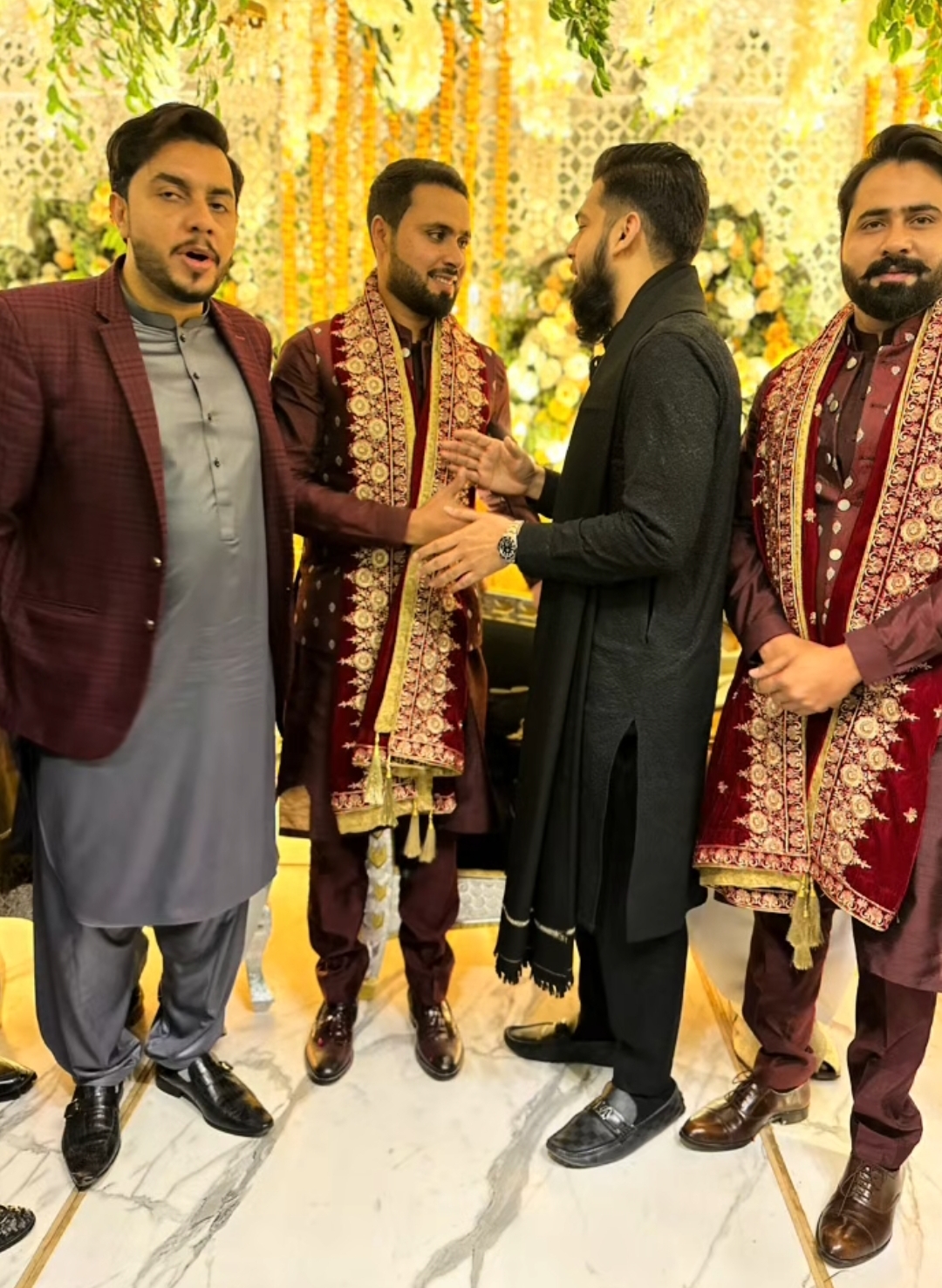 Cricketer Faheem Ashraf Mehndi Event Pictures & Videos | Reviewit.pk
