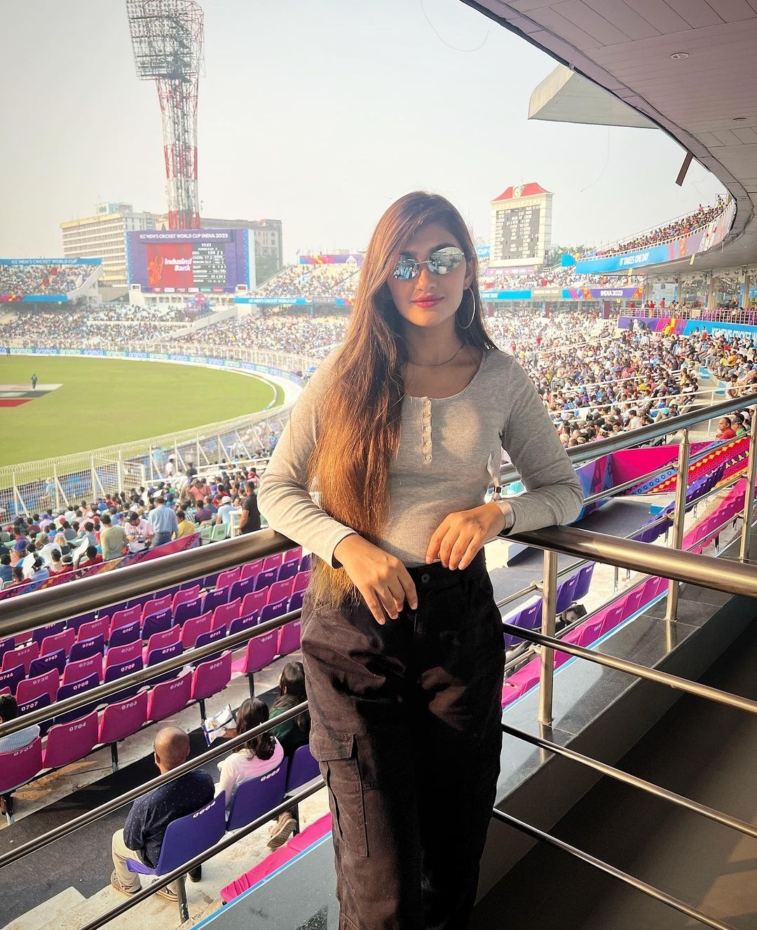 Hassan Ali Wife New Pictures From India | Reviewit.pk