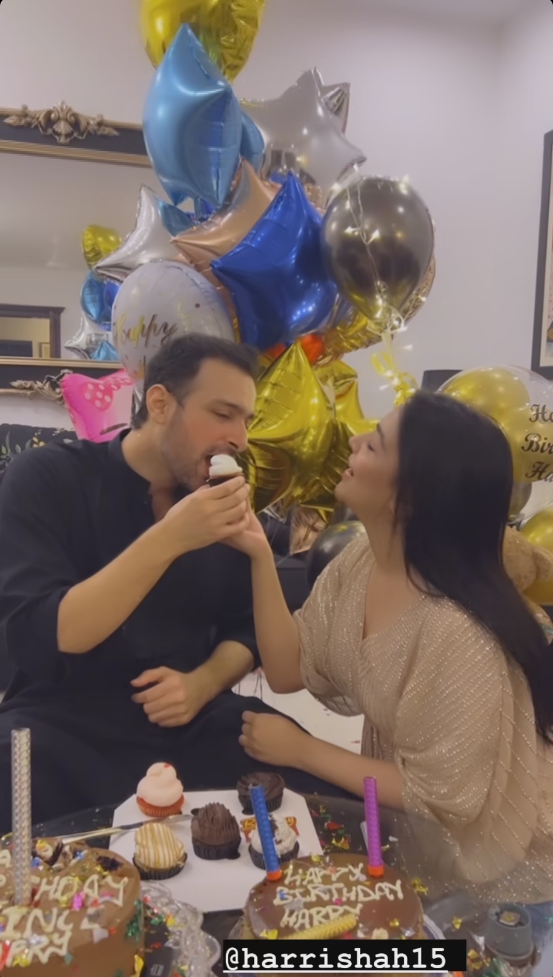 Humaima Malick Clicks From Her Close Friend's Birthday Party | Reviewit.pk