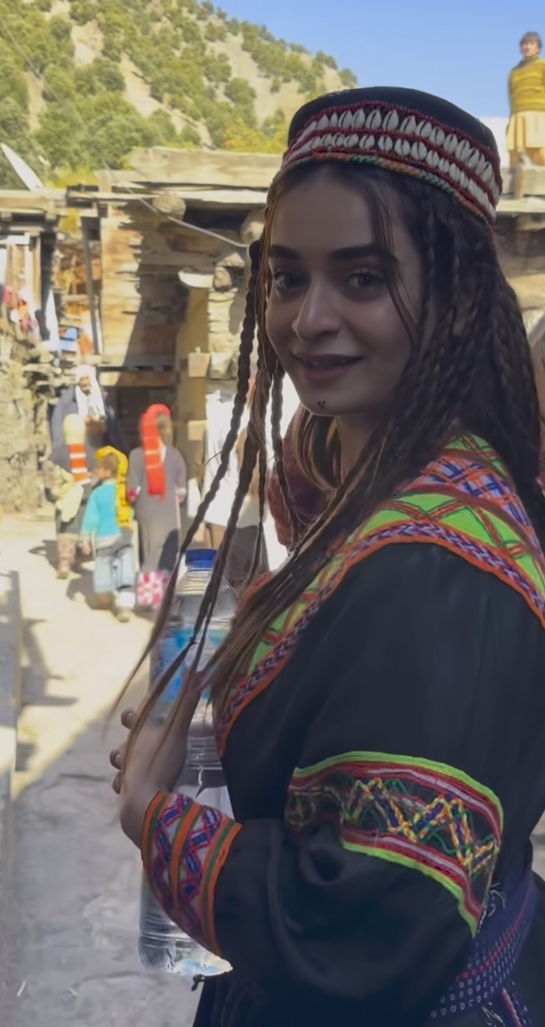 Beautiful Minsa Malik's Pictures From Kailash Valley | Reviewit.pk