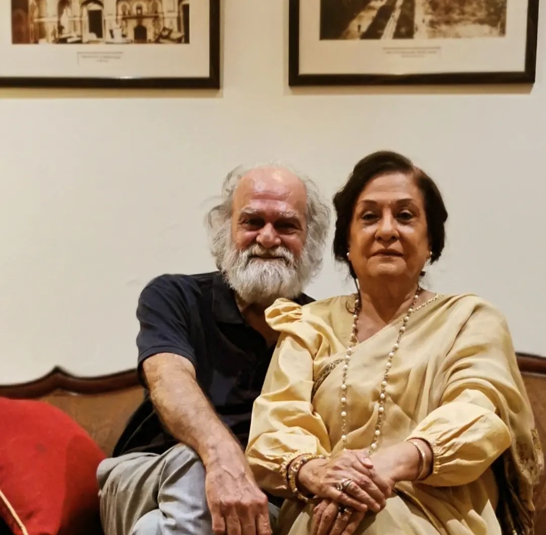 Beautiful Couple Samina Ahmad & Manzar Sehbai New Clicks | Reviewit.pk