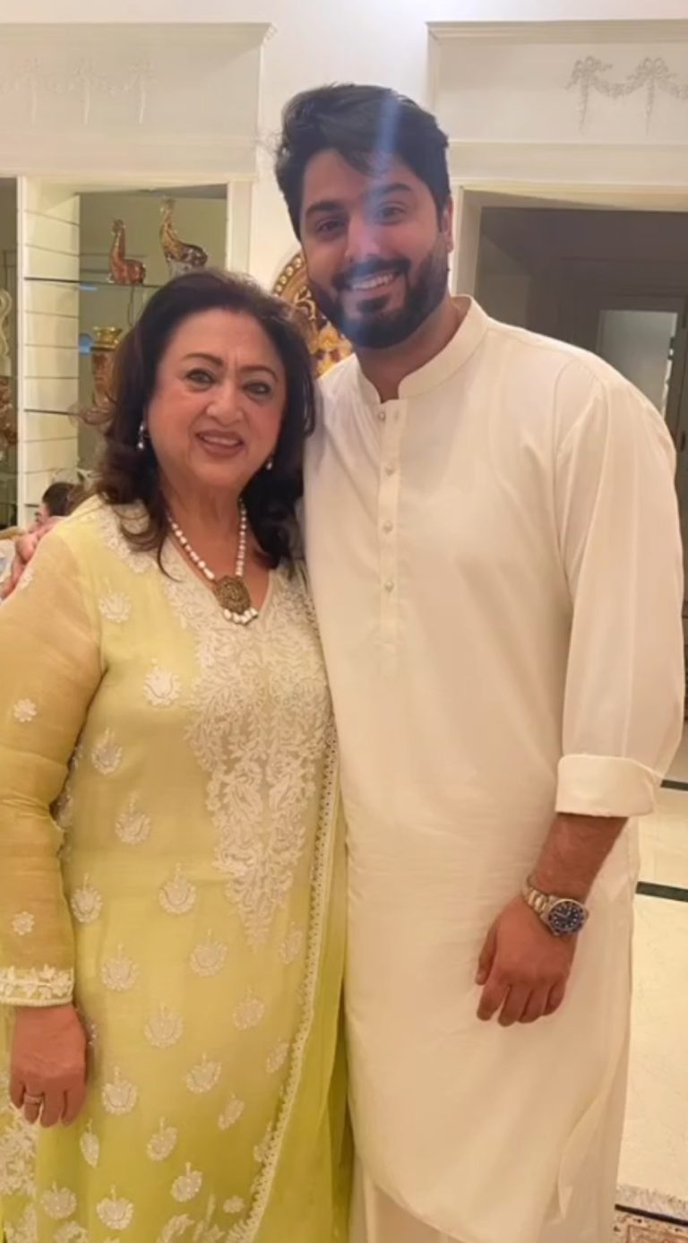 Zaviyar Nauman Ijaz New Pictures With Family & Friends | Reviewit.pk