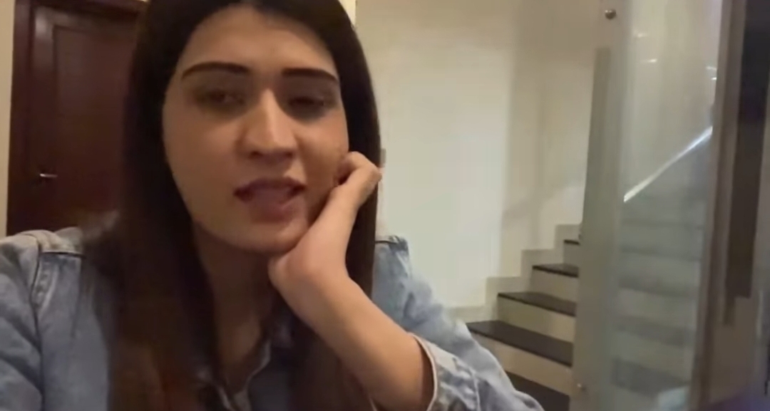 Iqrar Ul Hassan's Alleged Third Wife Video With His First Wife ...