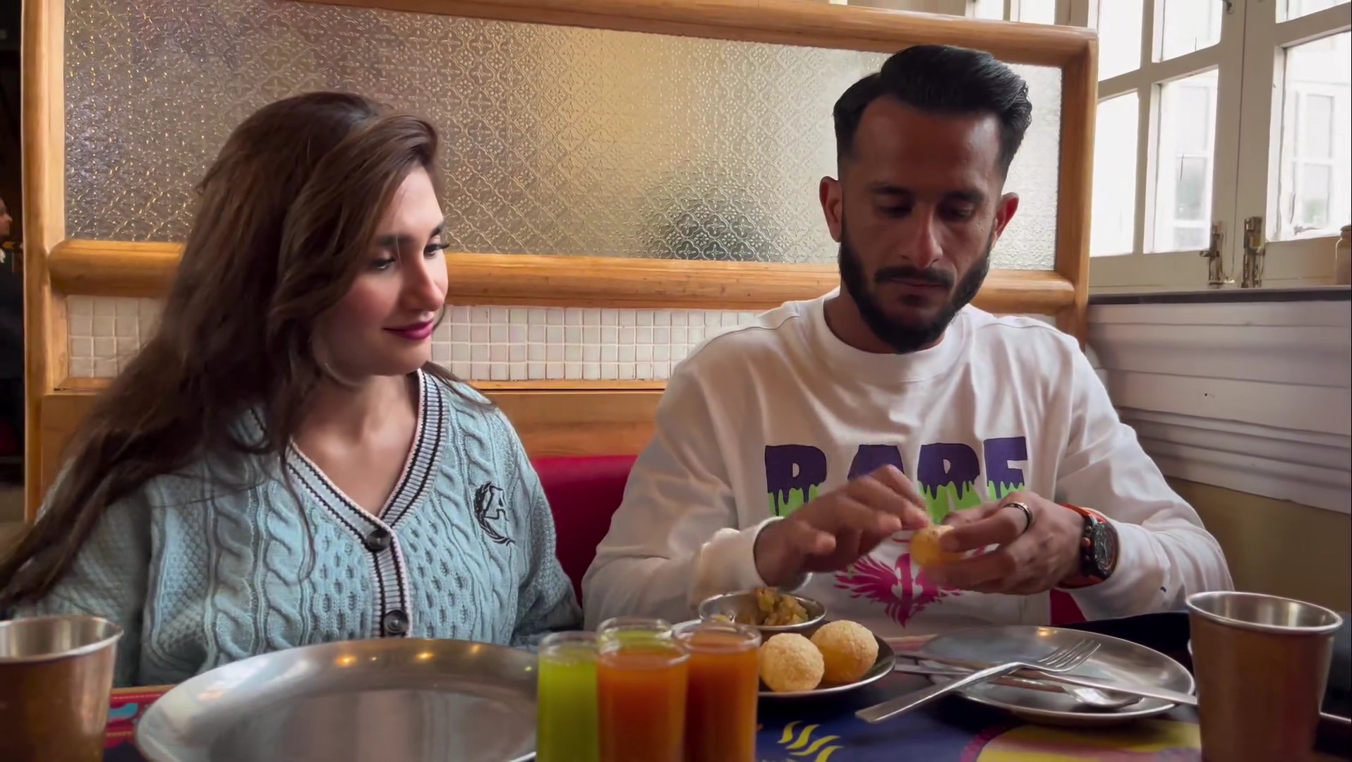 Samya Khan's Cutest Video With Hassan Ali | Reviewit.pk