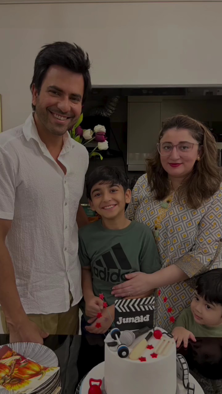 Junaid Khan Celebrates Birthday With His Family | Reviewit.pk