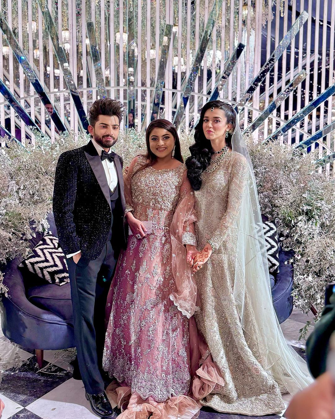 Zarnab Fatima And Laraib Khalid Walima Pictures And Videos | Reviewit.pk