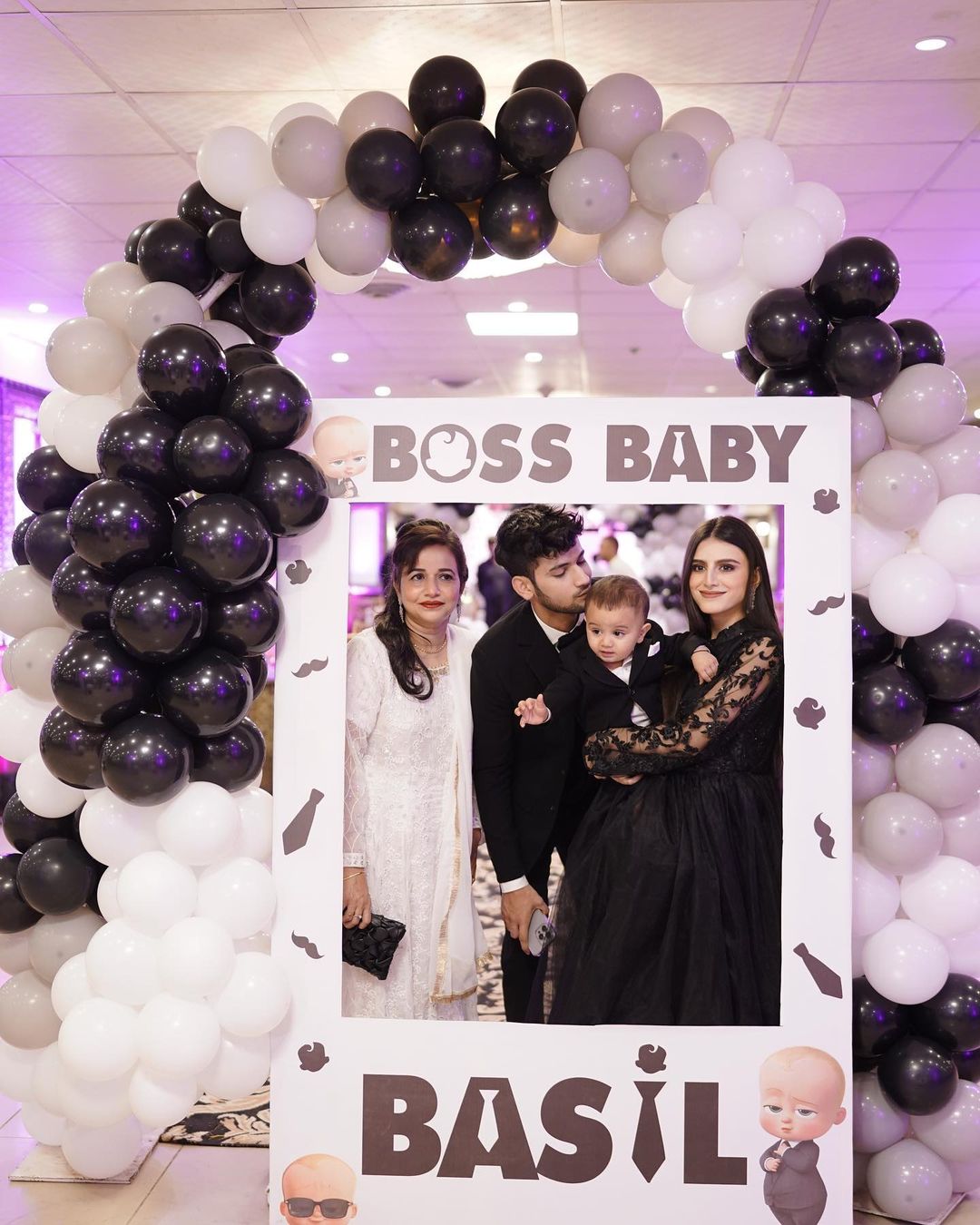 HD Pictures of Maaz Safder's Family From Son Basil's Birthday | Reviewit.pk