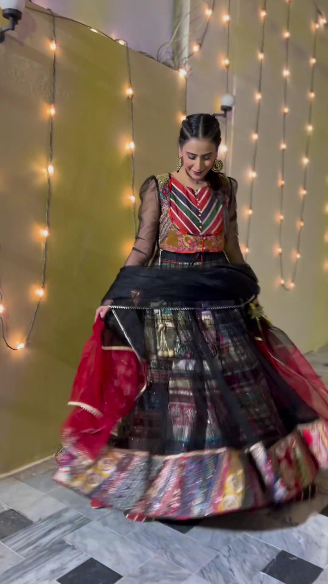 Nauroz's Hira Aka Mahnoor Shauket Mayun Pictures And Video | Reviewit.pk