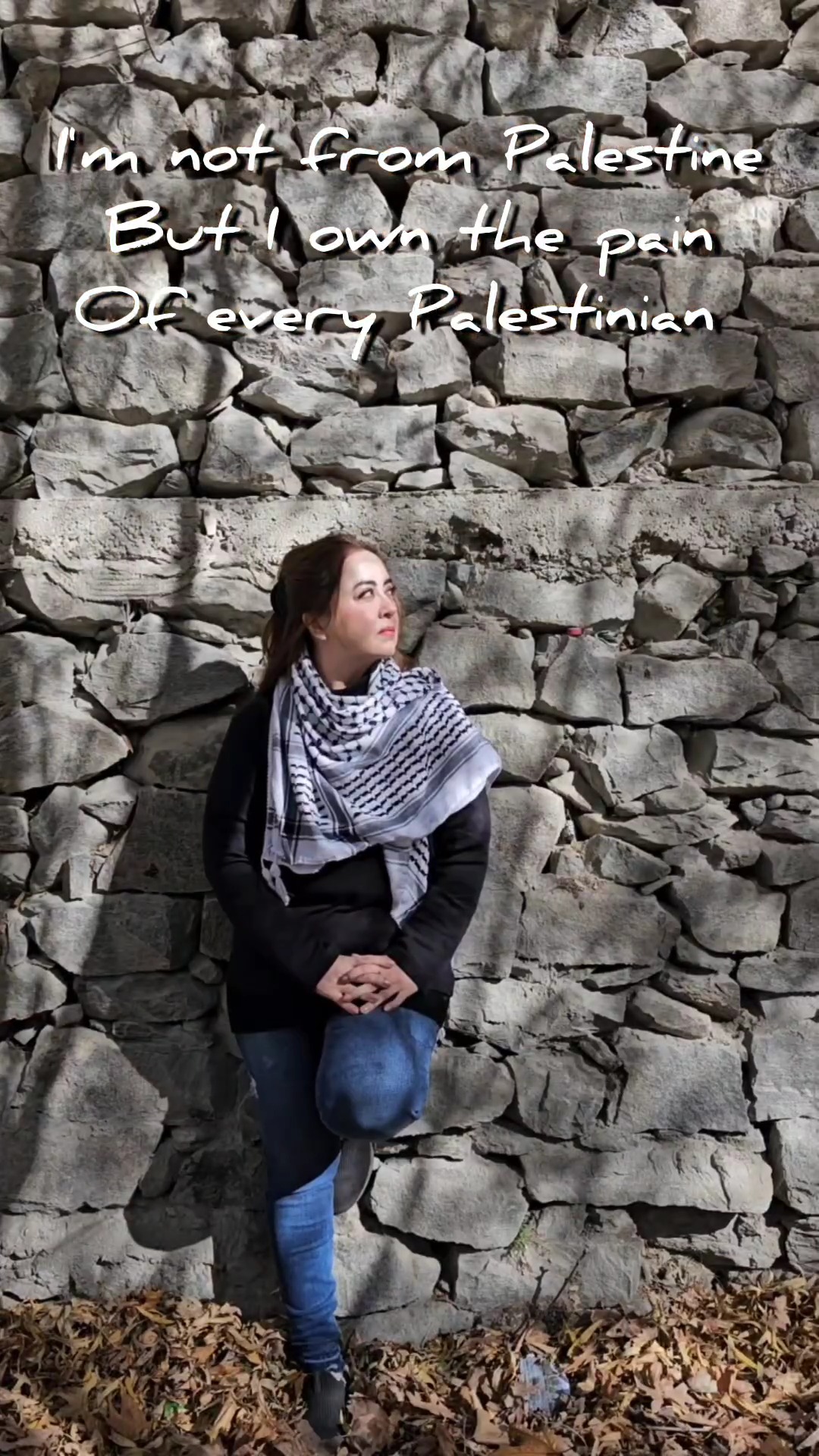 Maria B Raises Awareness For Palestine On Vacation | Reviewit.pk