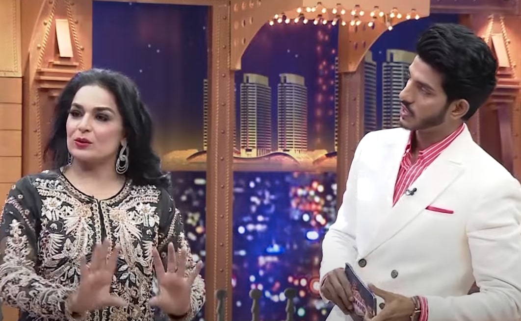 Meera Jee's BTS From A Show Will Blow Your Mind | Reviewit.pk