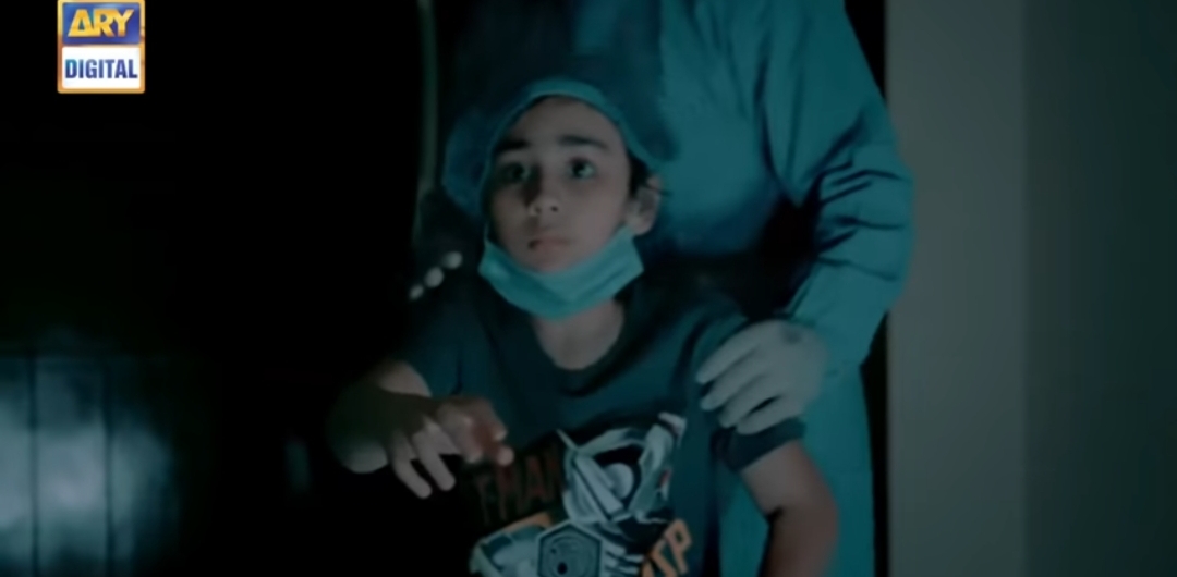 Humayun Saeed Explains Why MPTH Death Scene Was Over The Top | Reviewit.pk