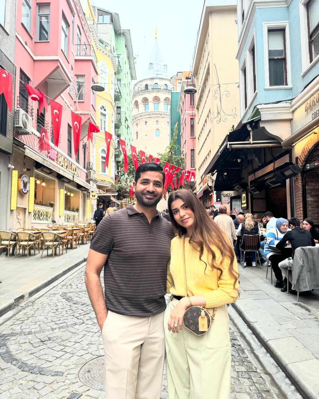 Minna Tariq Celebrates Birthday In Turkey With Husband | Reviewit.pk
