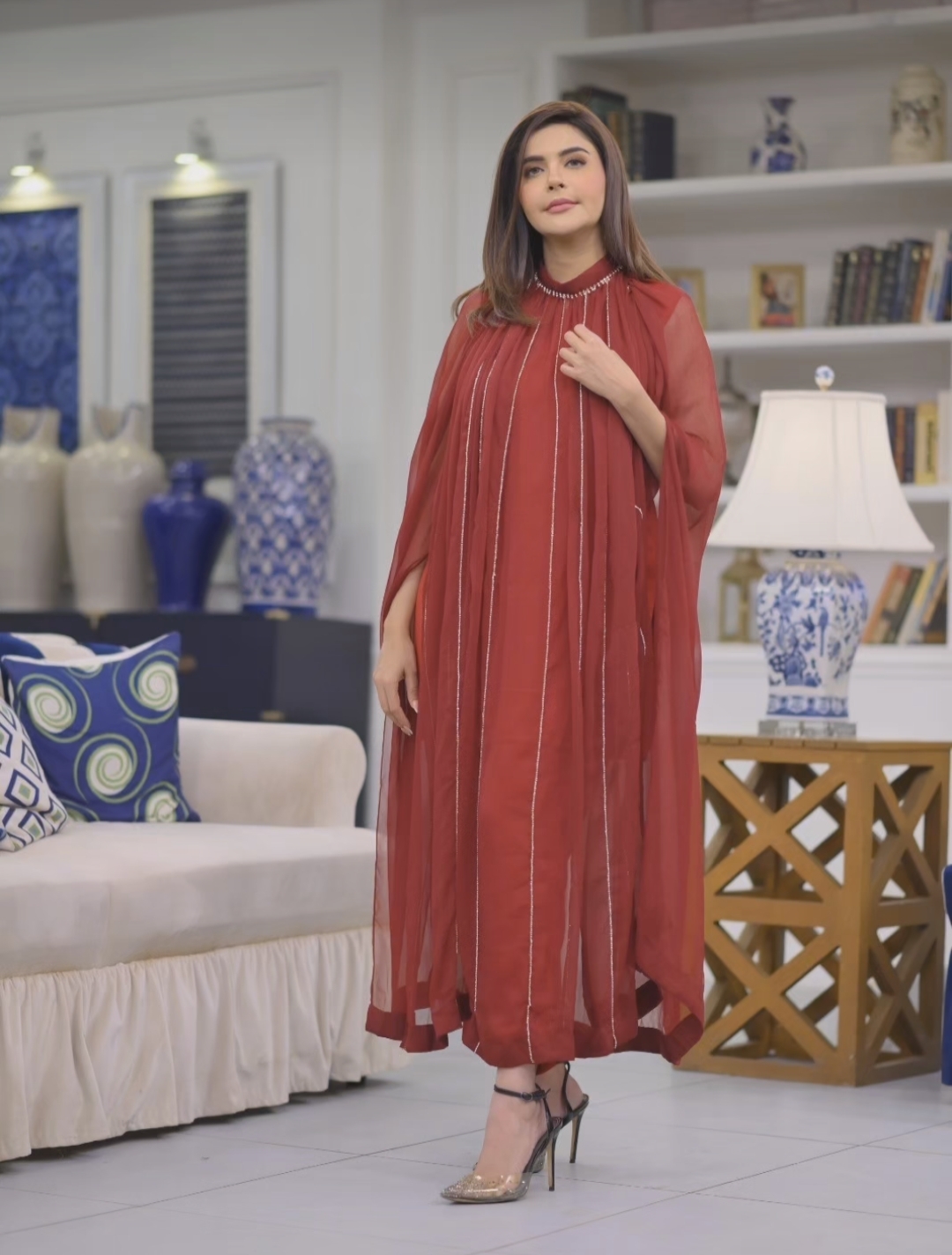 Reason Why Nida Doesn't Invite Fahad Mustafa in Her Shows | Reviewit.pk