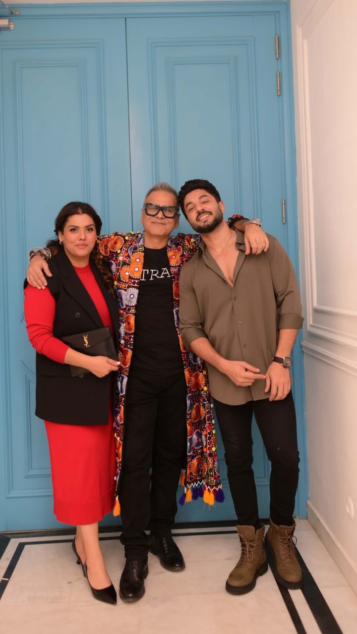 Pakistani Celebrities At Rasikh Ismail Khan's Birthday | Reviewit.pk