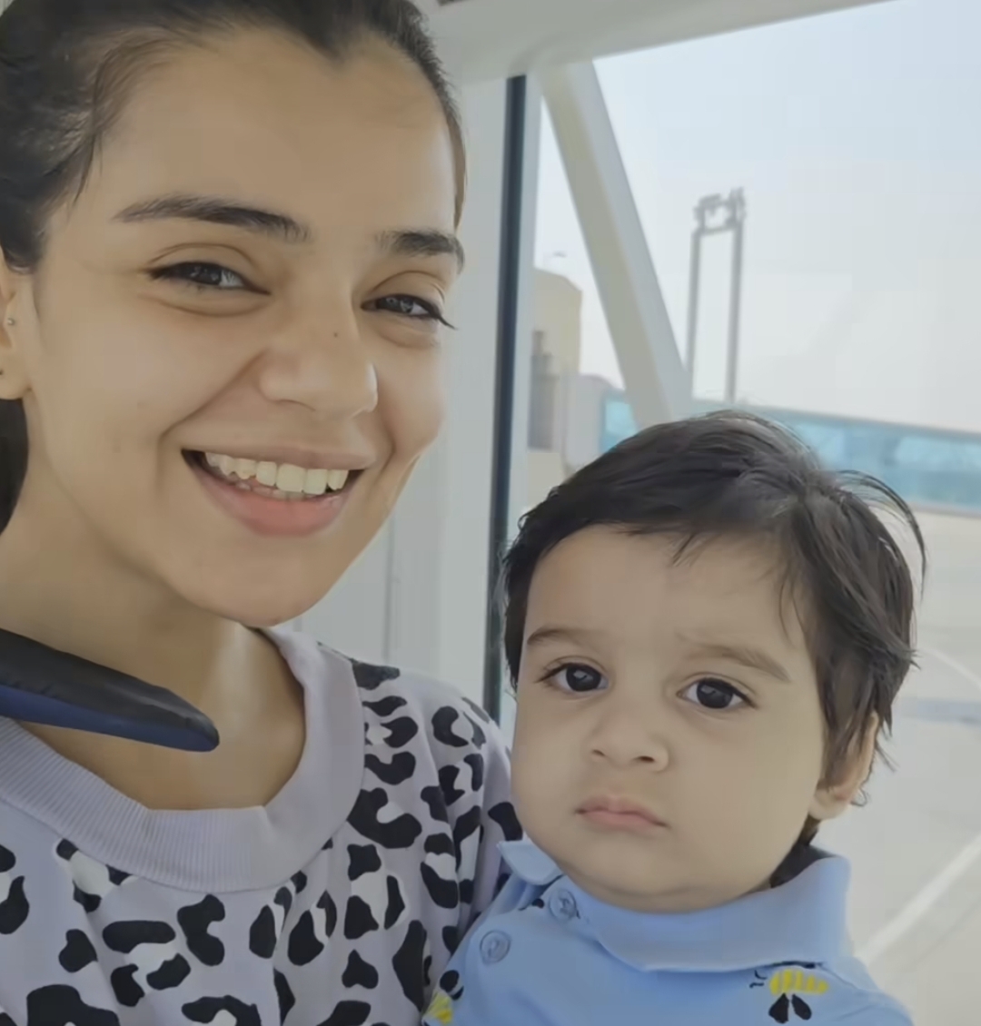 Srha Asghar's Heartwarming Pictures With Cute Son Ehaan | Reviewit.pk
