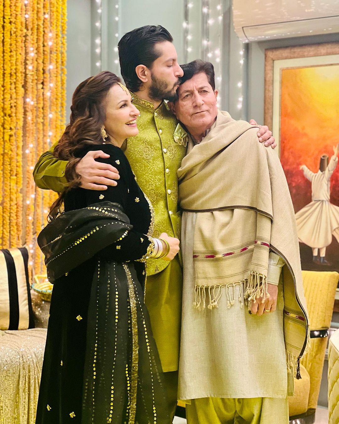 Arsalan Faisal's Ubtan & Dholki Event Pictures | Reviewit.pk