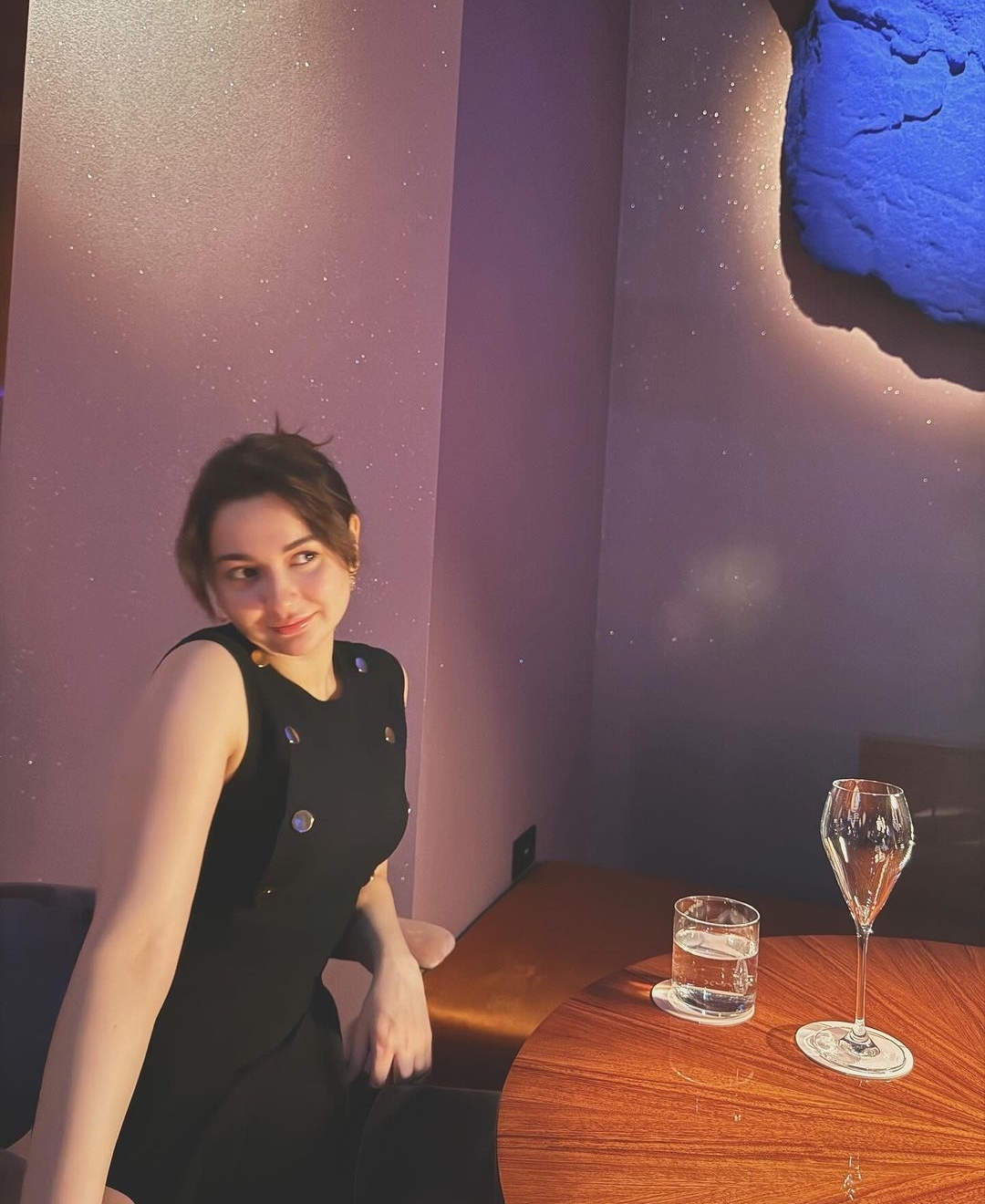 Does Social Media Trolling Affect Hania Aamir Reviewitpk