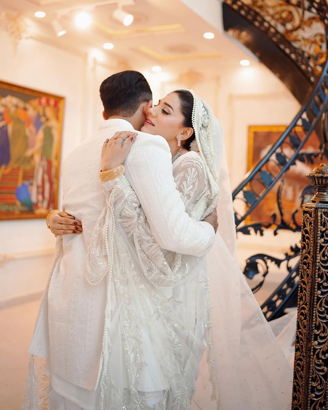 Kiran Ashfaque's HD Nikah Pictures | Reviewit.pk