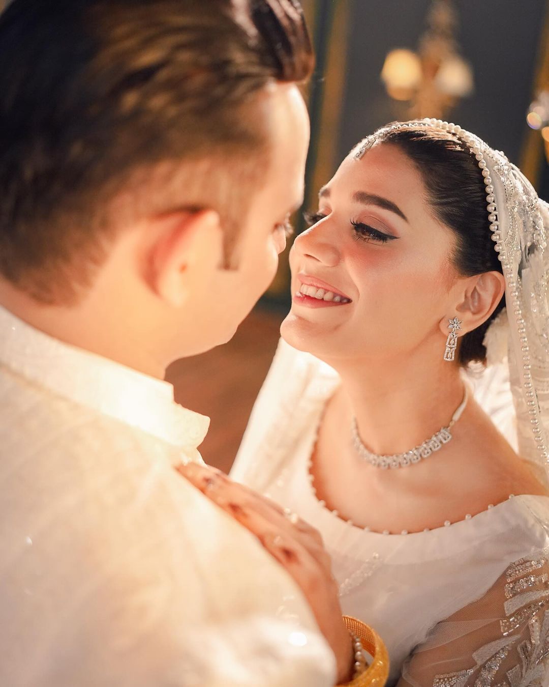 Kiran Ashfaque's HD Nikah Pictures | Reviewit.pk