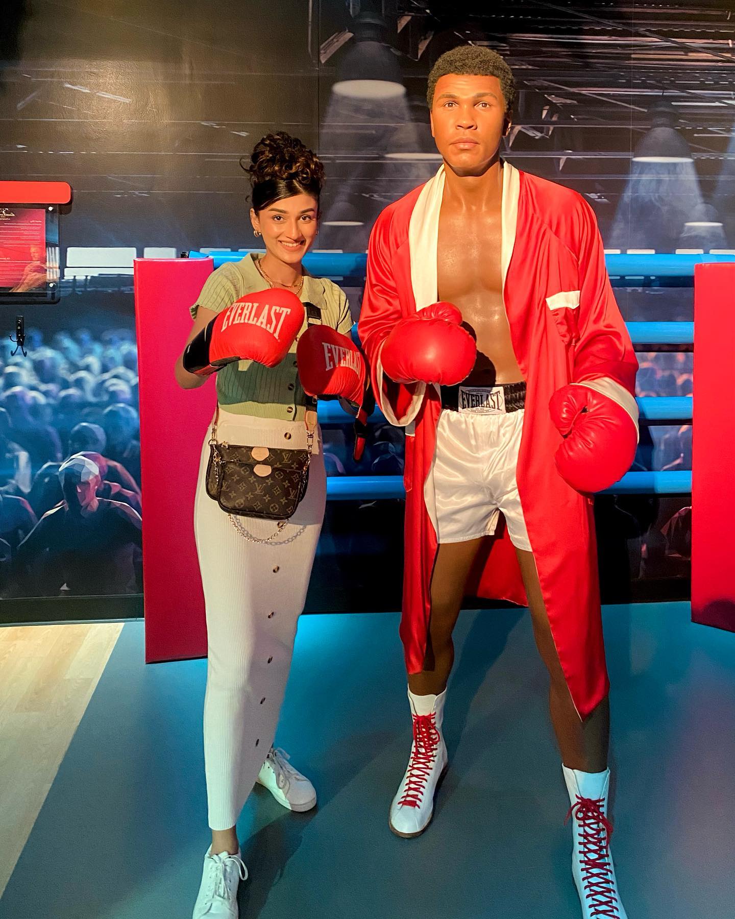 Actress Rehma Zaman Pictures From Madame Tussauds Studio Dubai ...