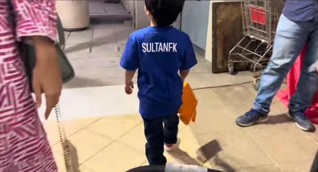 Syeda Aliza Sultan's Fun Day Out With Her Kids | Reviewit.pk