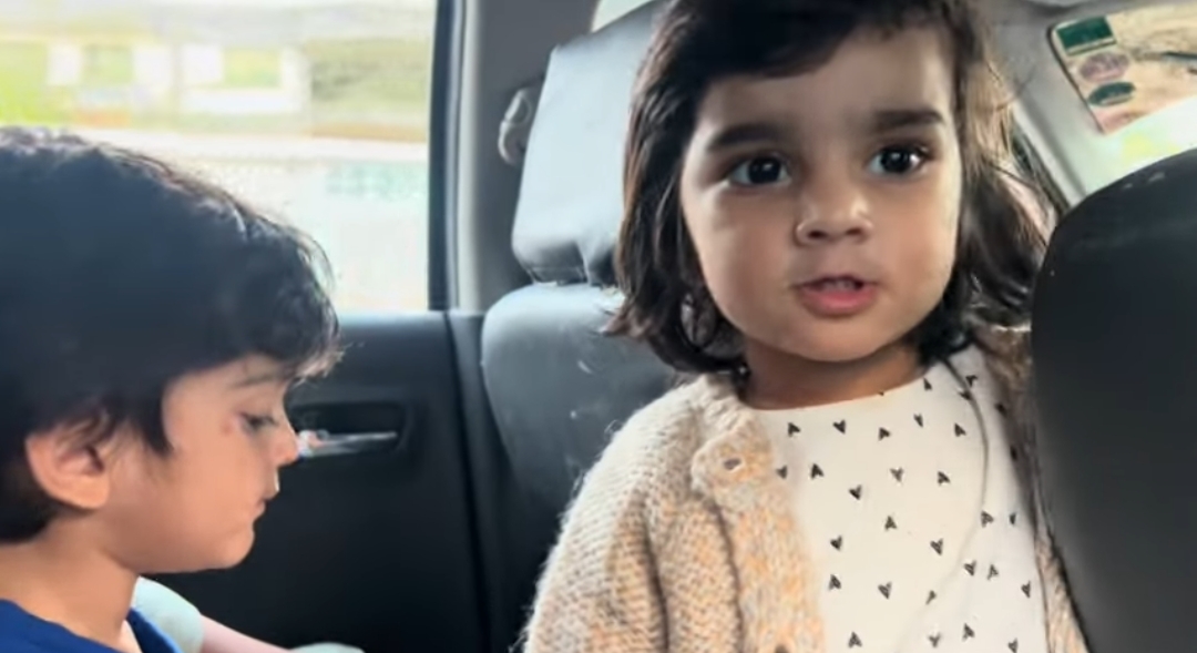 Syeda Aliza Sultan's Fun Day Out With Her Kids | Reviewit.pk