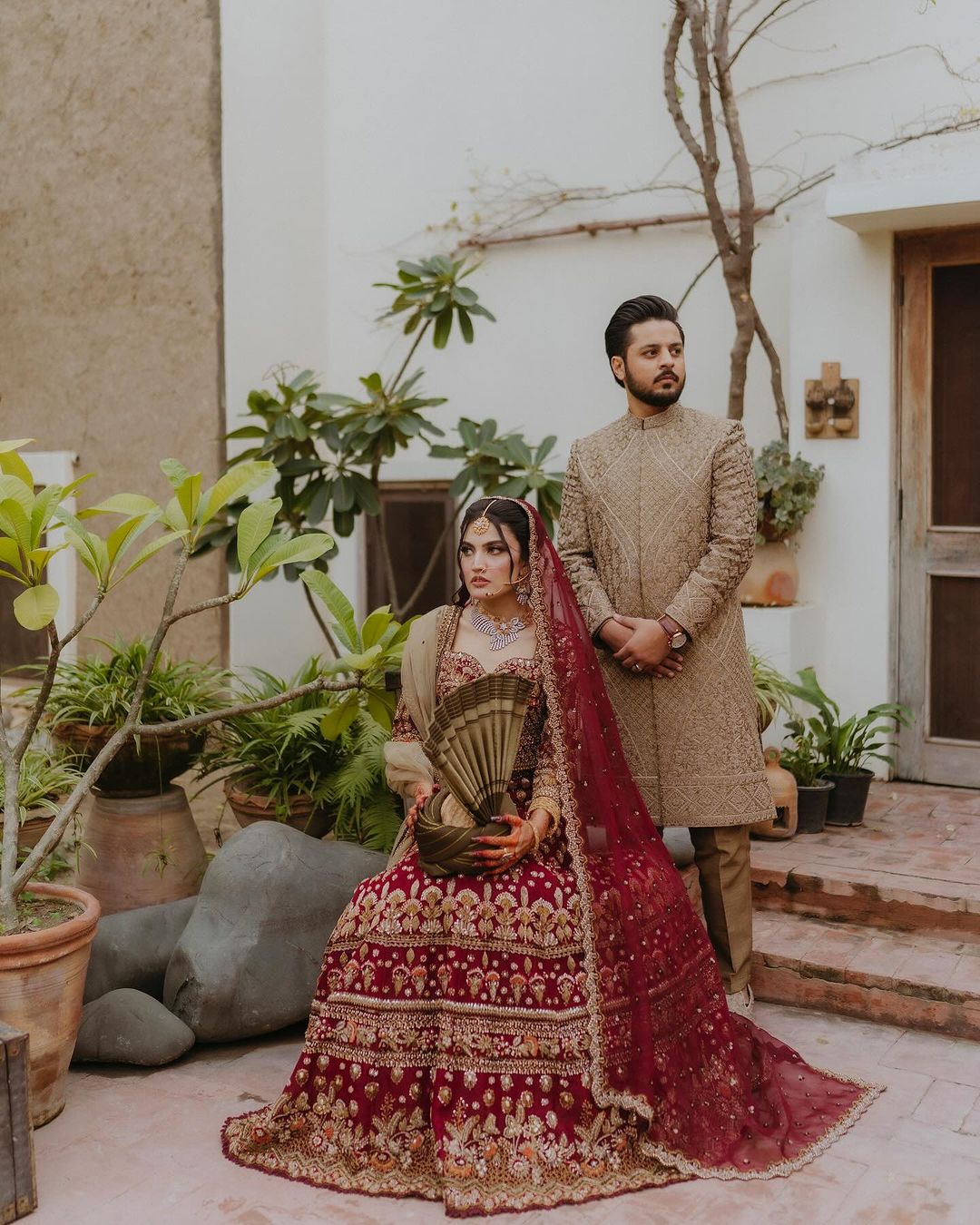 Iqra Kanwal HD Wedding Photoshoot | Reviewit.pk